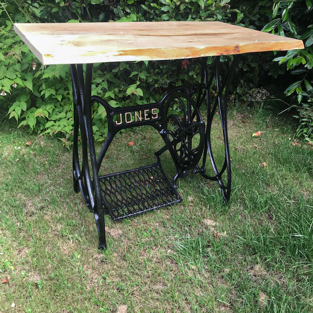 The Jones Table – Moody Mabel