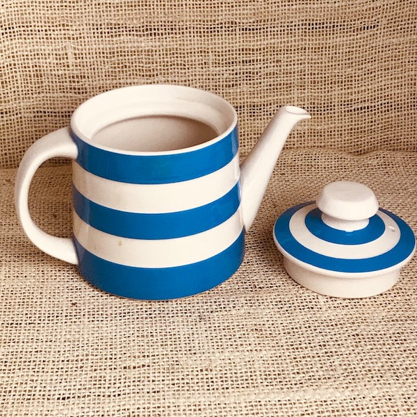 T.G. Green Blue Cornishware Teapot – Moody Mabel